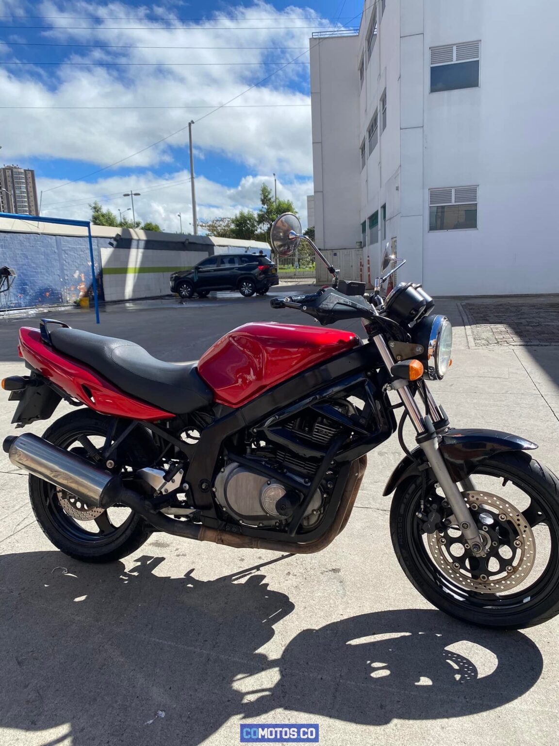 Suzuki GS 500 | Precio, ficha técnica, especificaciones y consumo