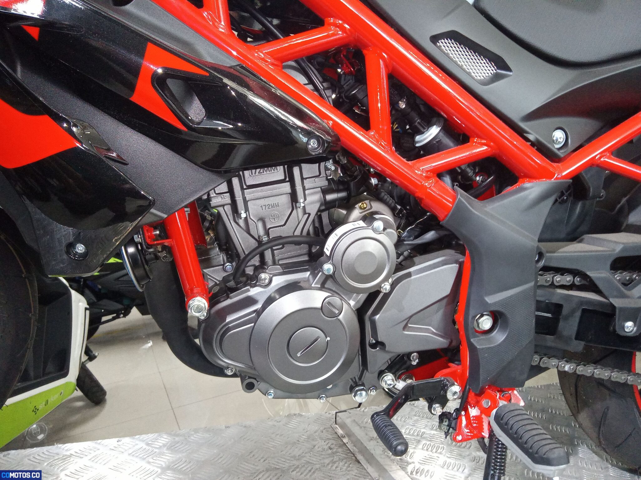 Nueva Benelli TNT 25N | Precio, ficha técnica, velocidad, consumo