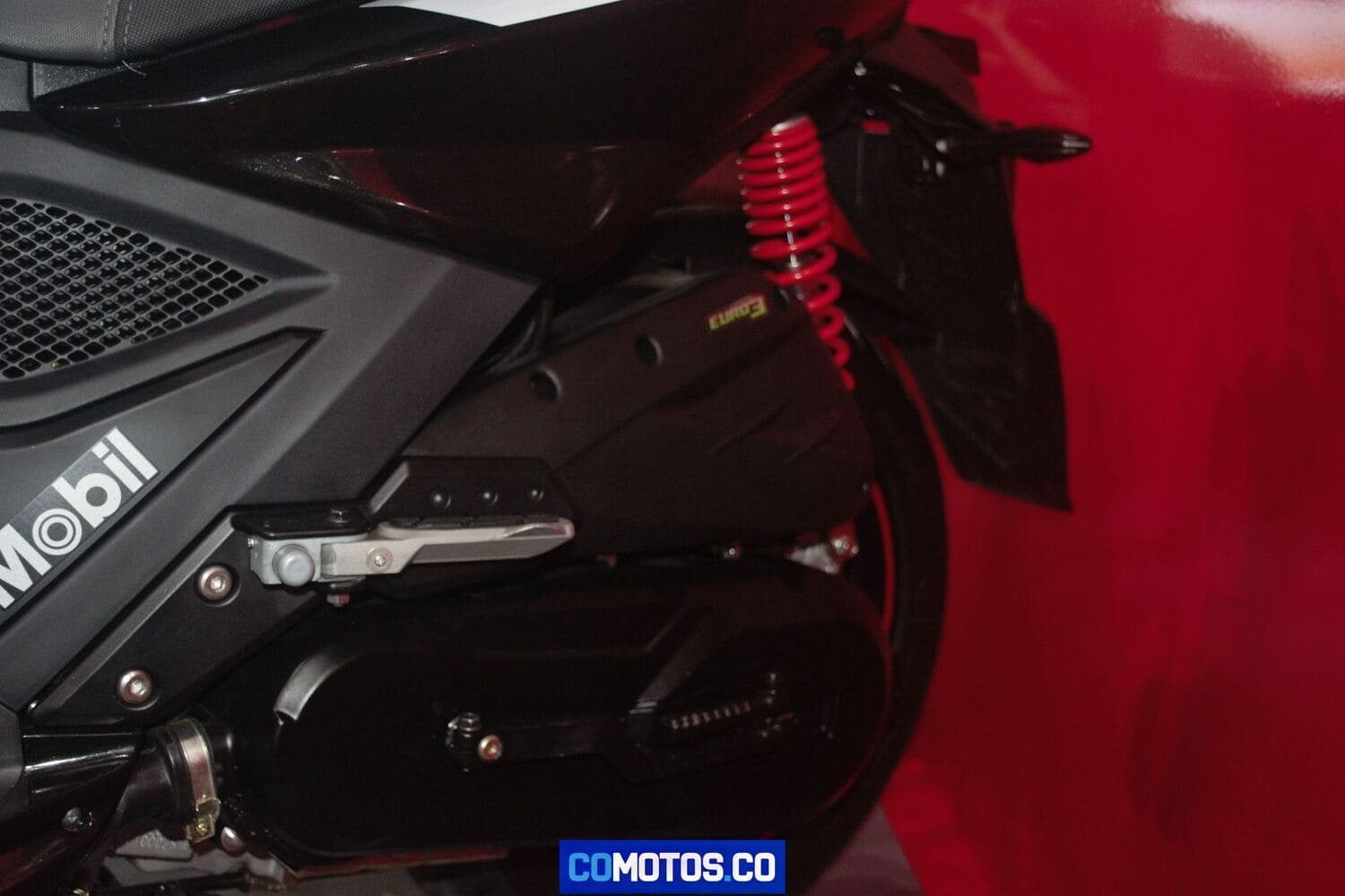 Nueva Kymco Super 8 2023 | Ficha técnica, precio, características