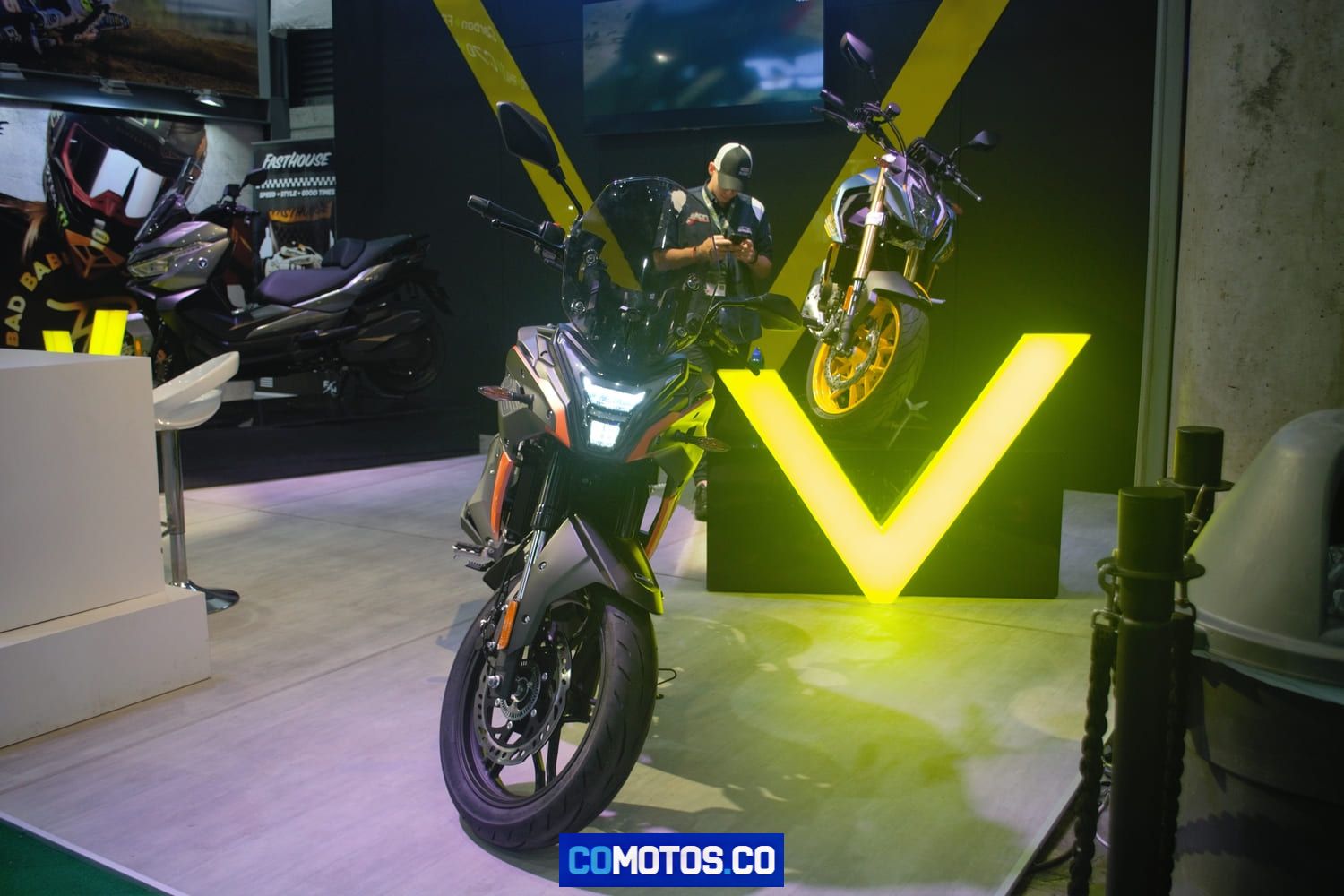 Nueva Voge 300 DS (AKT) | Precio, ficha técnica, consumo y velocidad