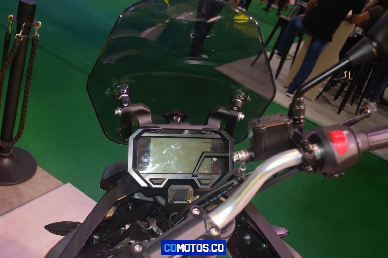 Nueva Voge 300 DS (AKT) | Precio, ficha técnica, consumo y velocidad