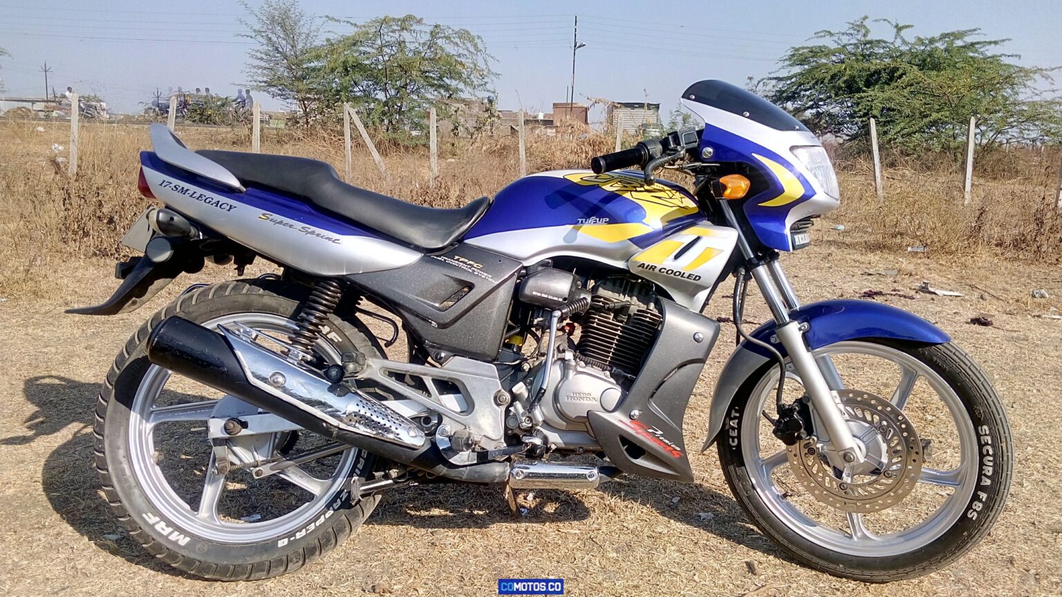 Honda CBZ 160 (Hero) | Precio, ficha técnica, fotos, características