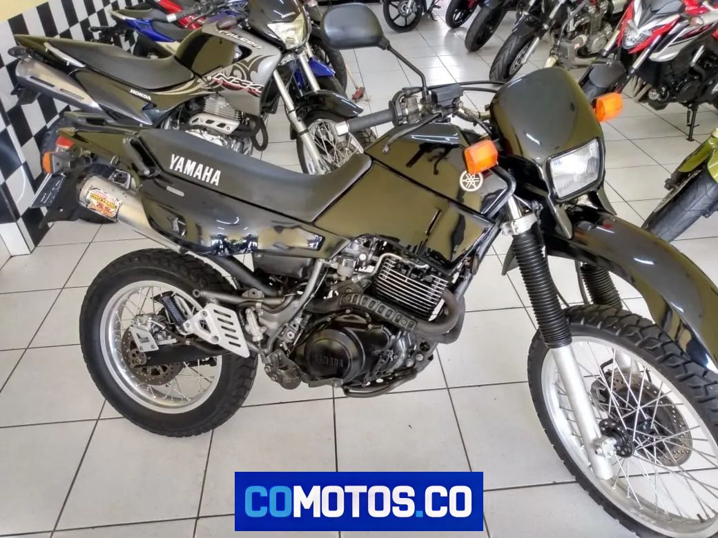 Yamaha XT 600E | Ficha técnica, precio, especificaciones y fotos