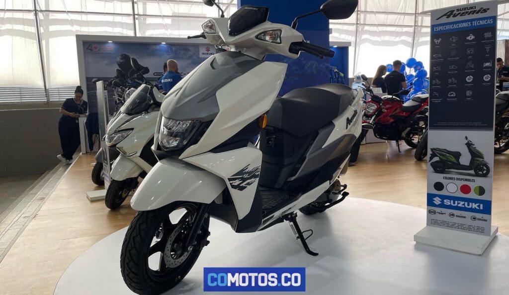 Nueva Suzuki Avenis 125 2023 | Precio, ficha técnica, consumo