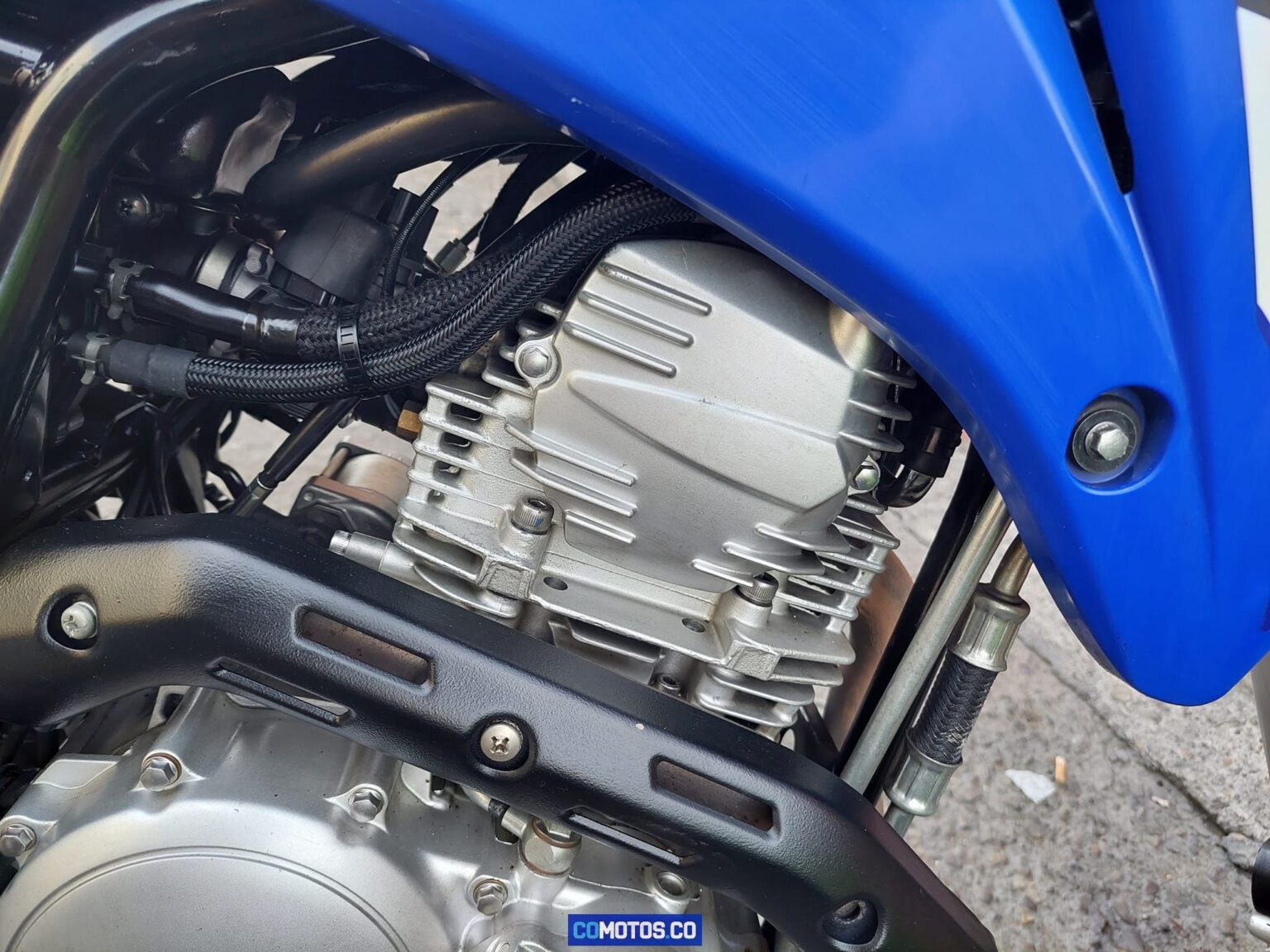 Yamaha XTZ 250 primera versión | Ficha técnica, fotos, precio