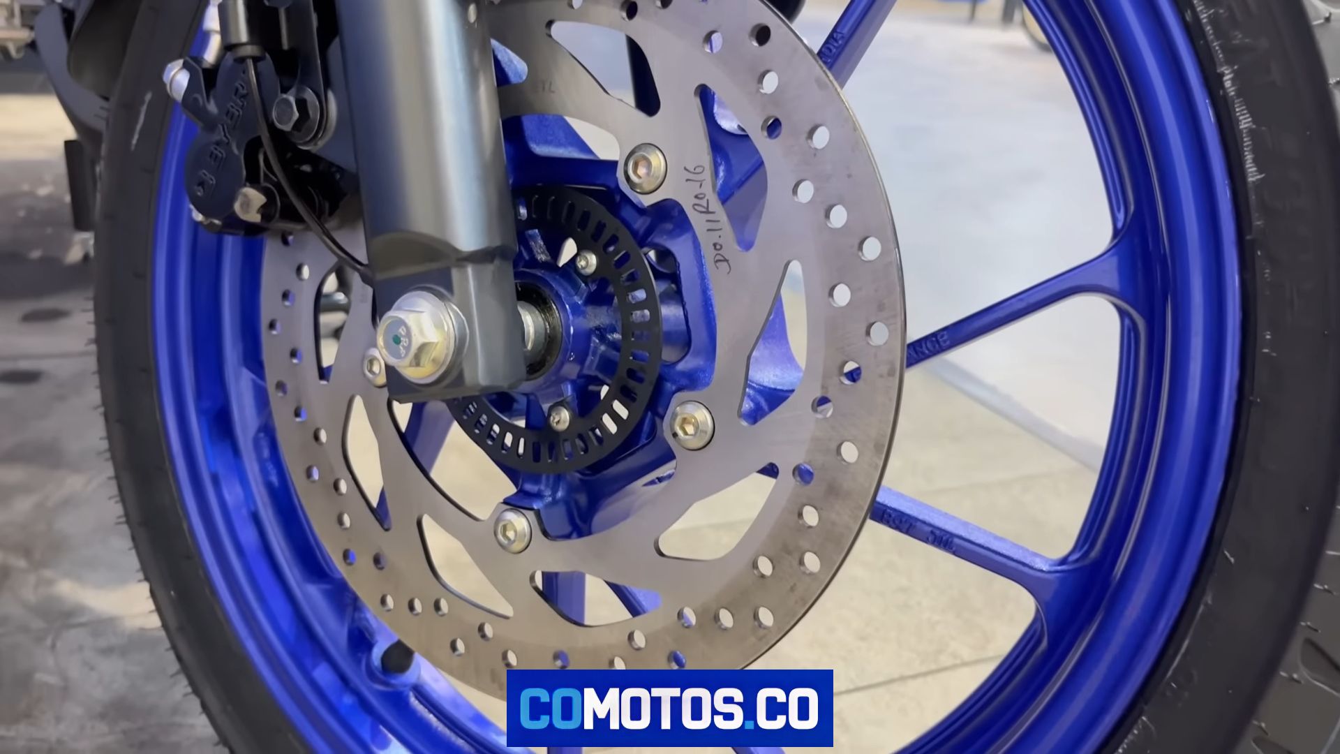 Nueva Yamaha FZ-S FI V4 | Precio, ficha técnica, consumo