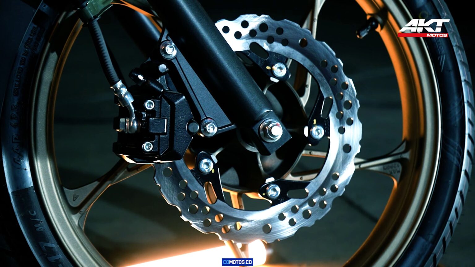 Nueva AKT CR4 200 PRO | Precio, ficha técnica, velocidad