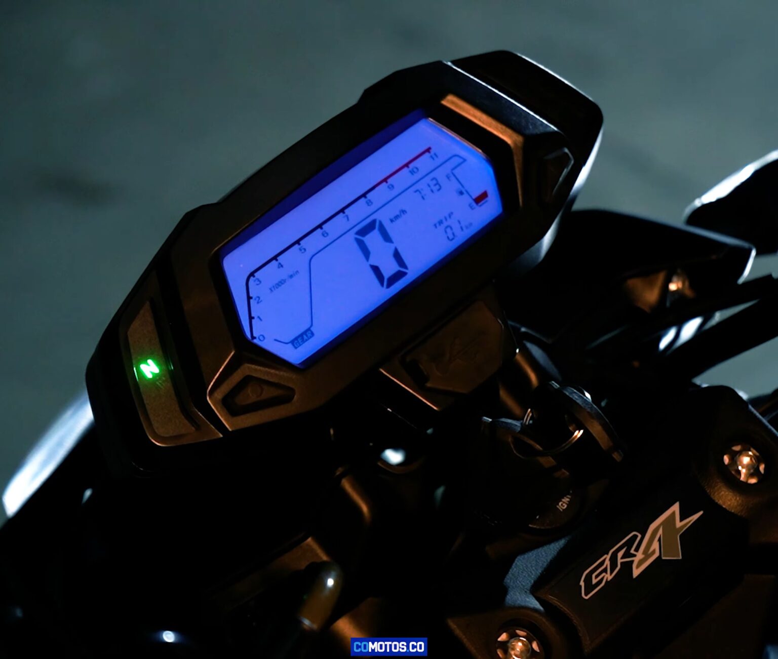 Nueva AKT CR4 200 PRO | Precio, ficha técnica, velocidad